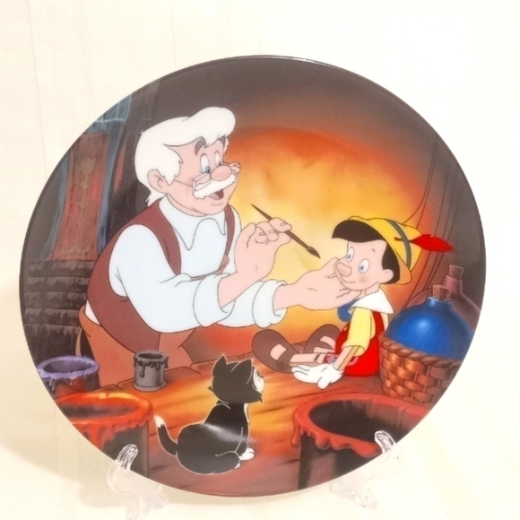 Knowles | Accents | Vintage Walt Disney Pinocchio Collector Knowles ...